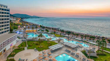 Akti Imperial Deluxe Resort & Spa | Bestill hotell - Rhodos' vestkyst ...